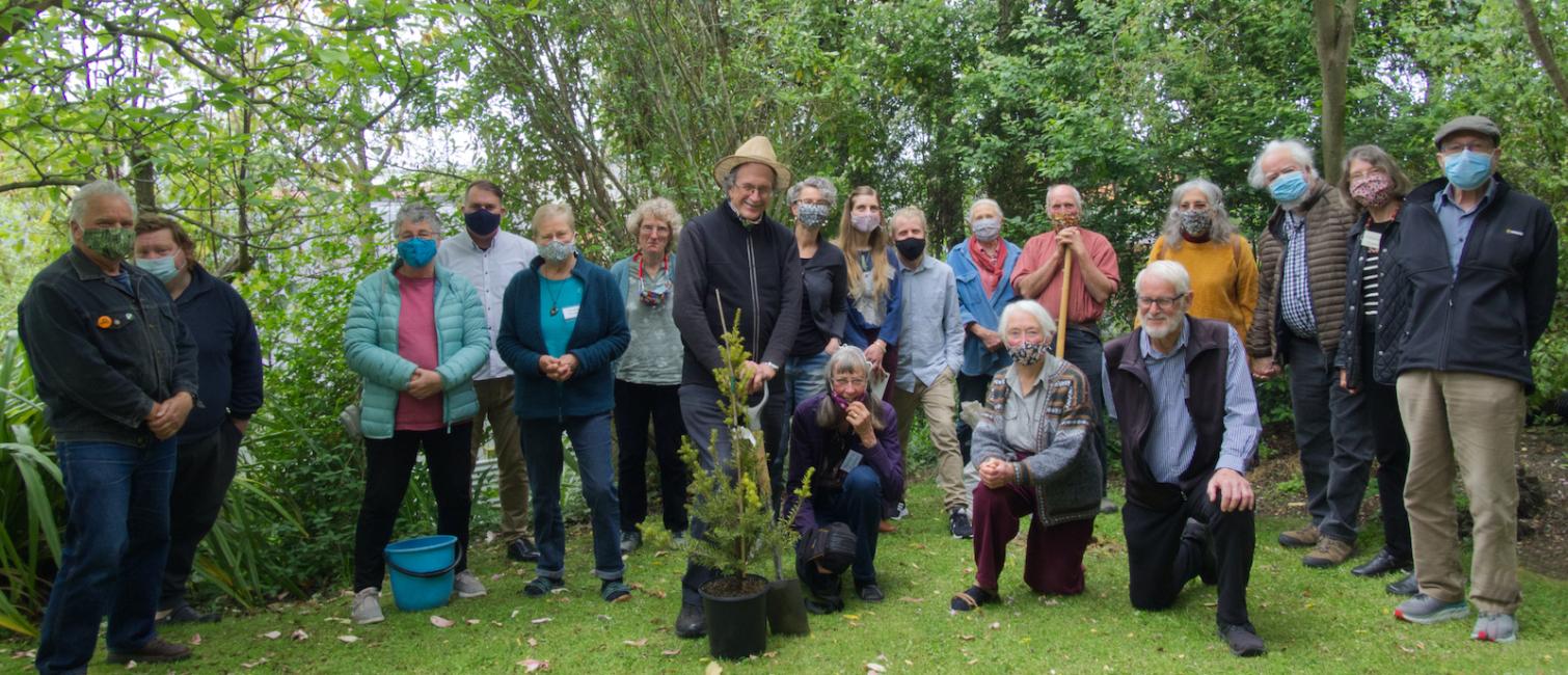 Dunedin Quakers plant tree of hope for climate change conference | Quakers